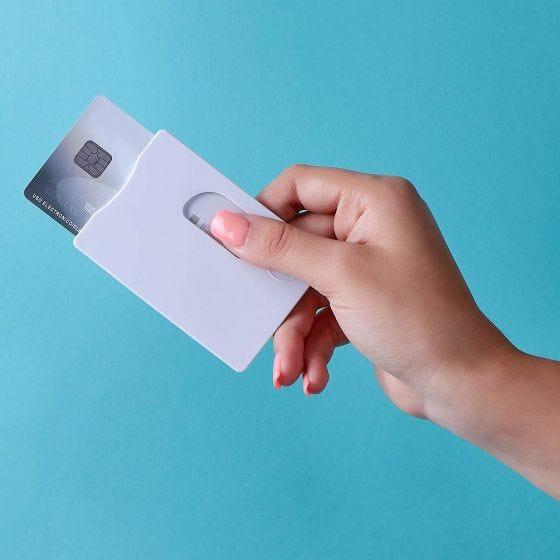 Tarjetero antibacterial SB-555, Salud en Promocionales API